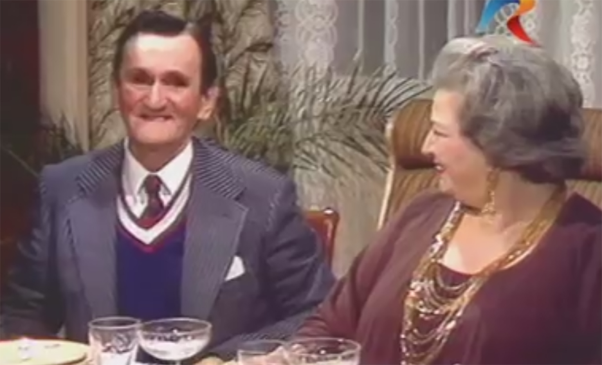 Teatru de calitate! Sceneta cu Puiu Calinescu si Draga Olteanu Matei