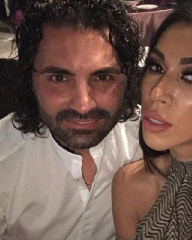 Raluca Pascu a trecut proba costumului de baie. Cât de bine arată soția ...