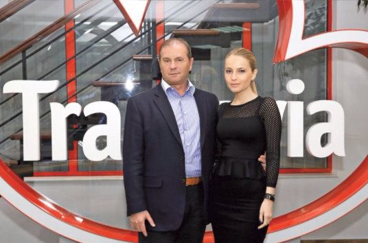 Ea este Theodora Popa, moştenitoarea de 25 de ani a imperiului de 100 ...