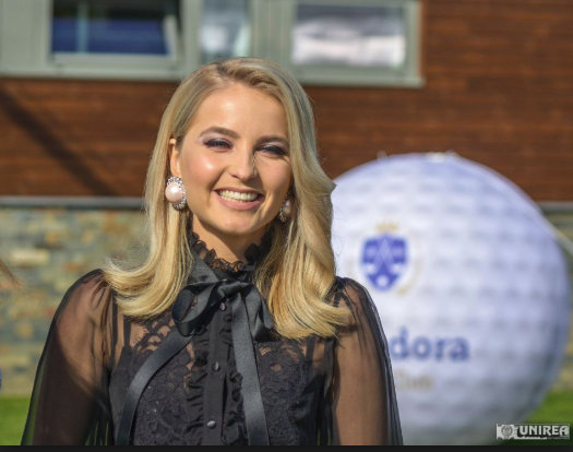 Ea este Theodora Popa, moştenitoarea de 25 de ani a imperiului de 100 ...